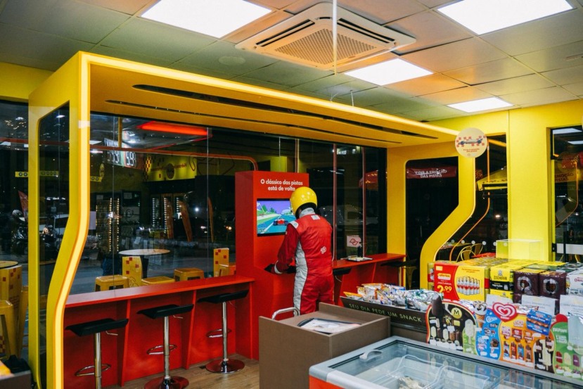 Shell Select abre loja temática da Fórmula 1 em São Paulo - Promoview ...